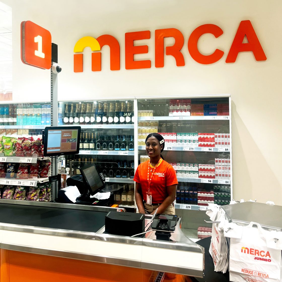 Merca Jumbo: Del hipermercado al barrio - CBA B+G